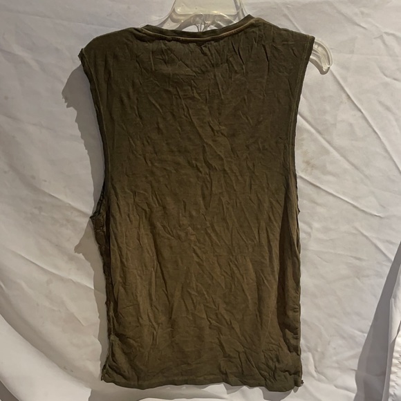 Guess | Shirts | New Mens Guess Muscle Tee Tank Top Gym Shirt Green Xs ...